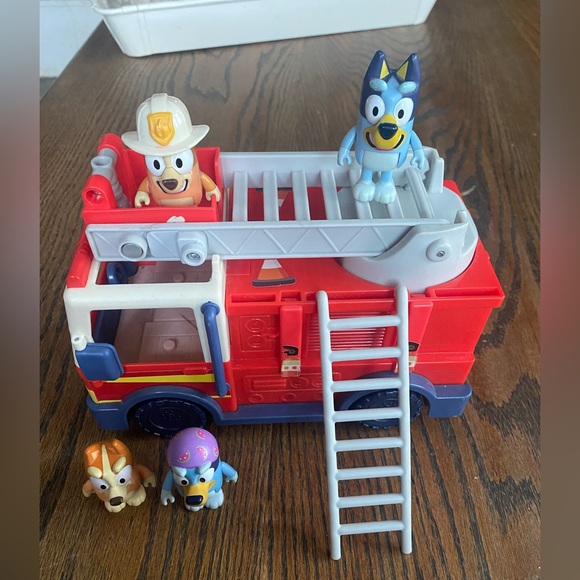 Bluey | Toys | Bluey Fire Truck Playset With Ladder And Figures | Poshmark